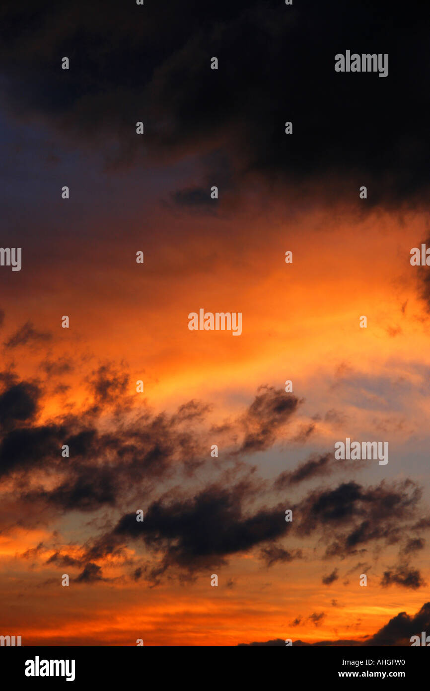 Violent weather storm hi-res stock photography and images - Alamy