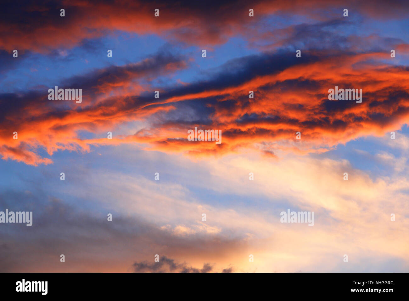 Violent weather storm hi-res stock photography and images - Alamy