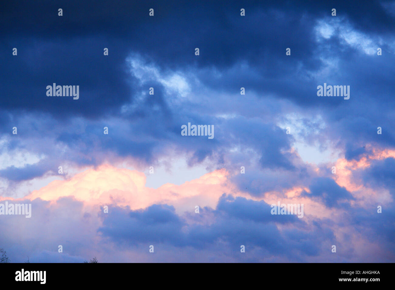 Atmospherical contamination hi-res stock photography and images - Alamy