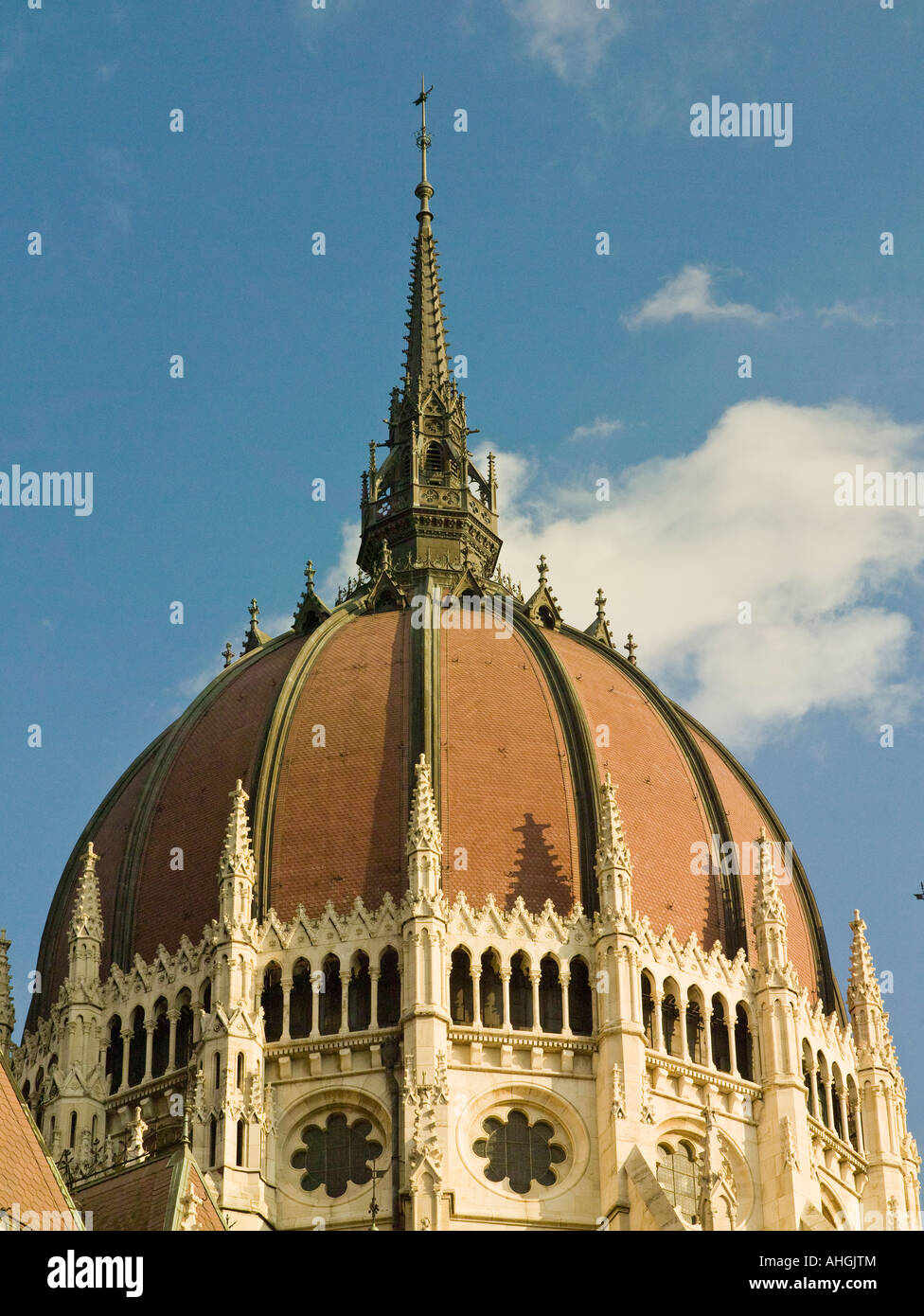 exterior of dome, Hungarian parliament building, Budapest Stock Photo ...