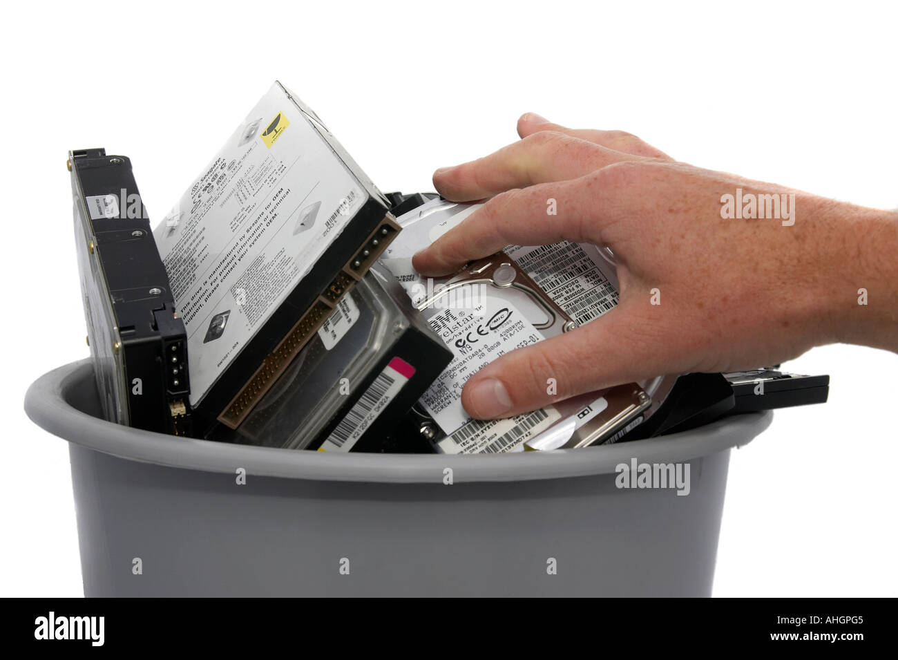 Hard drives thrown away hi-res stock photography and images - Alamy