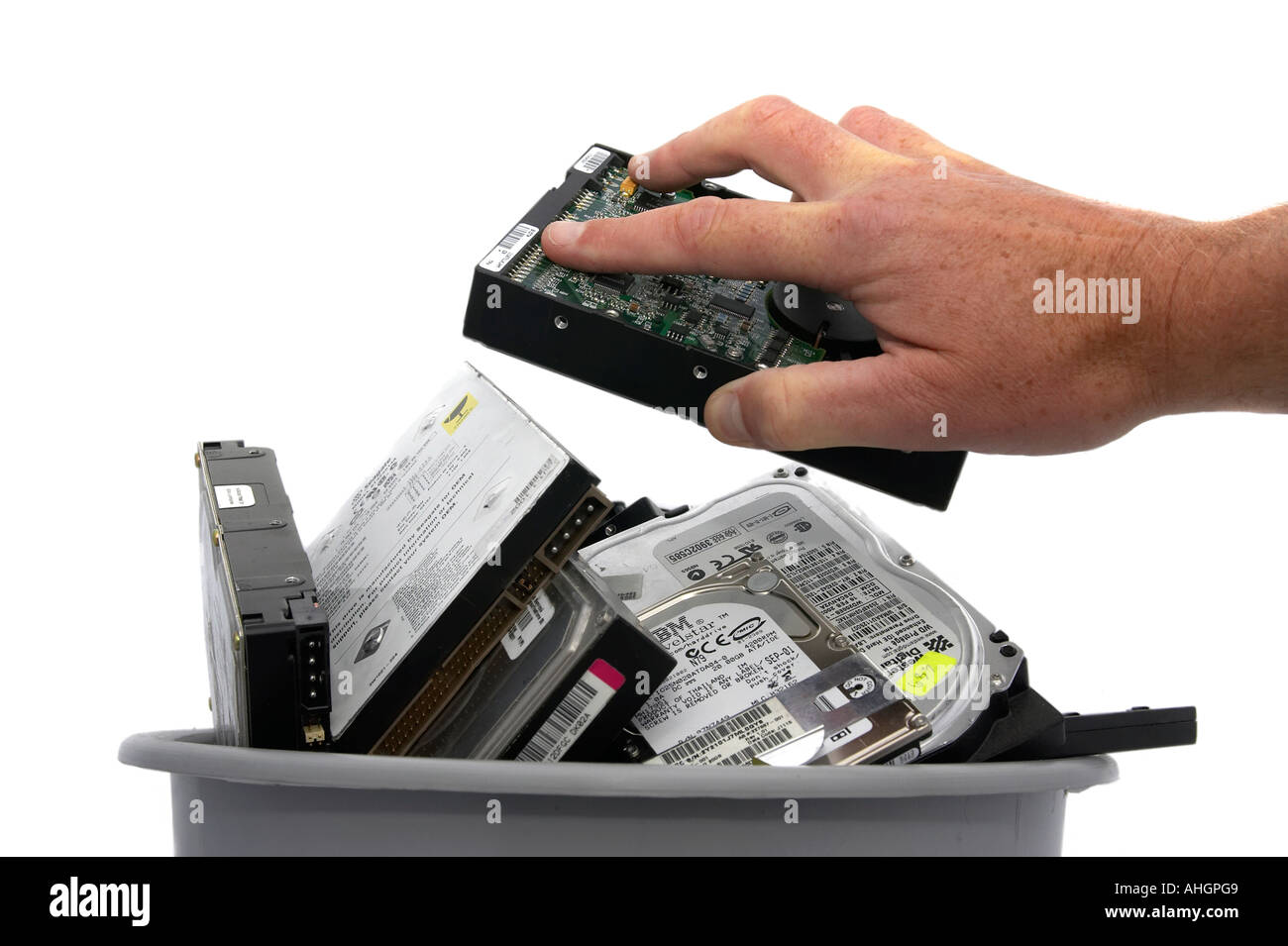 Hard drives thrown away hi-res stock photography and images - Alamy