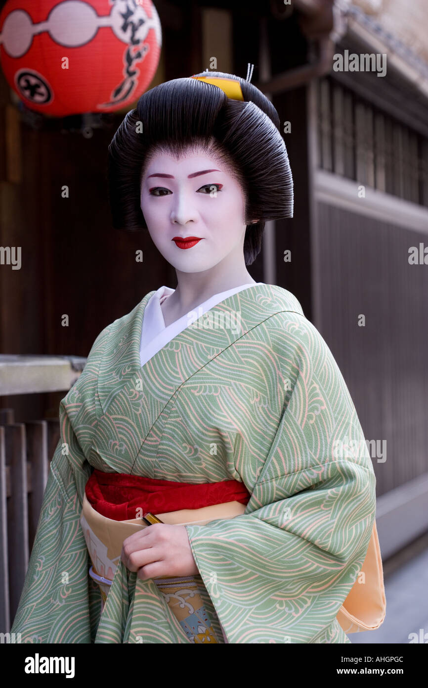 Portrait of a Geisha in Gion Stock Photo - Alamy