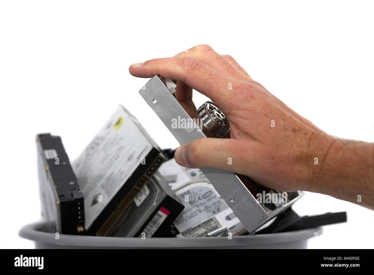 Hard drives thrown away hi-res stock photography and images - Alamy
