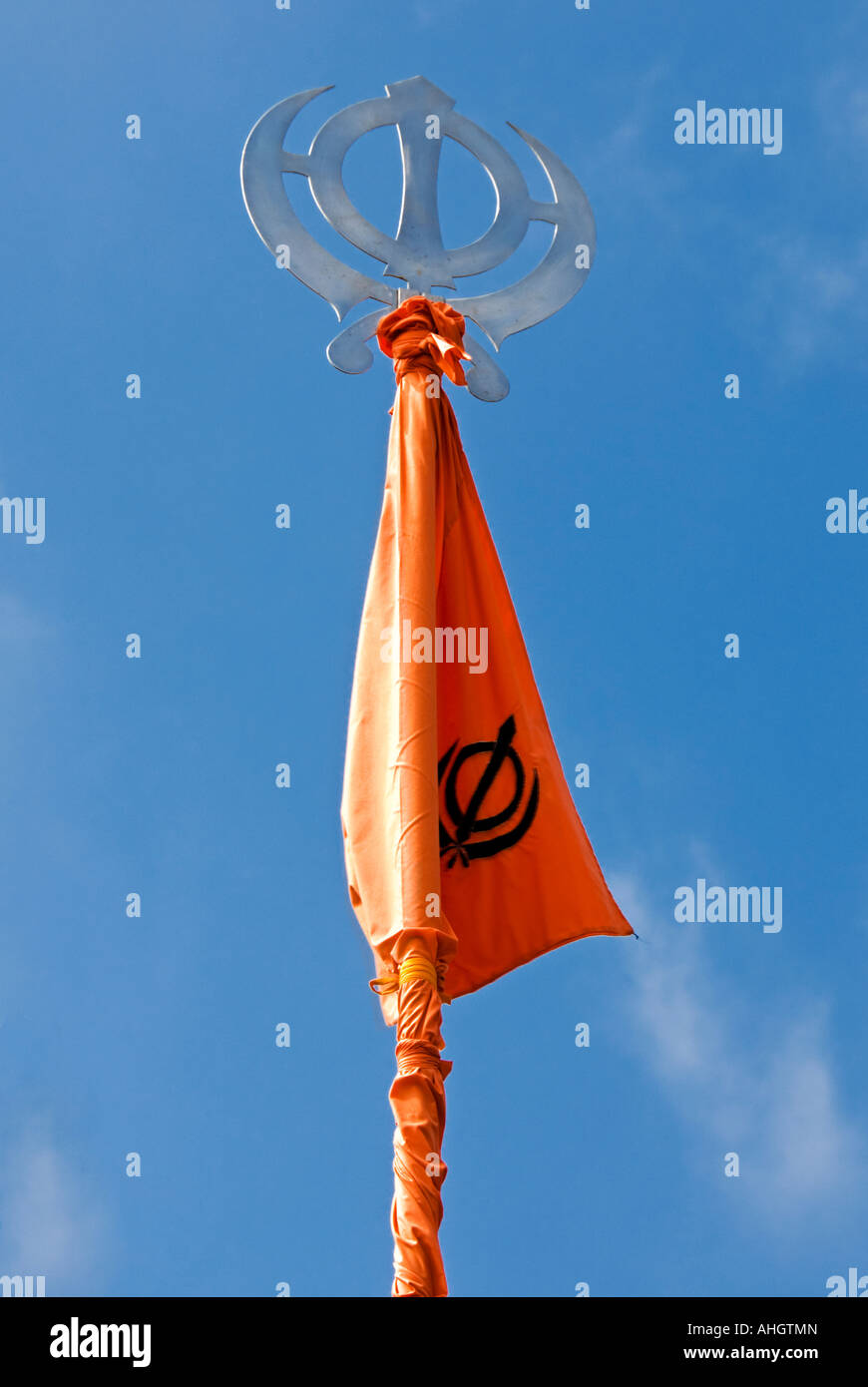 Blue nishan sahib hi-res stock photography and images - Alamy