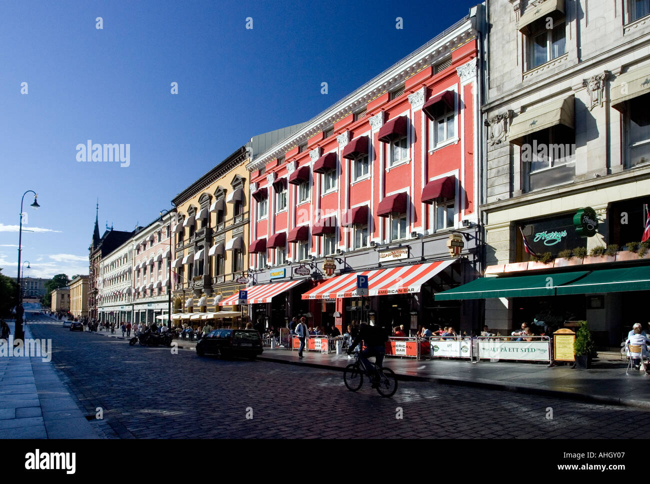 Oslo shops street hi-res stock photography and images - Alamy