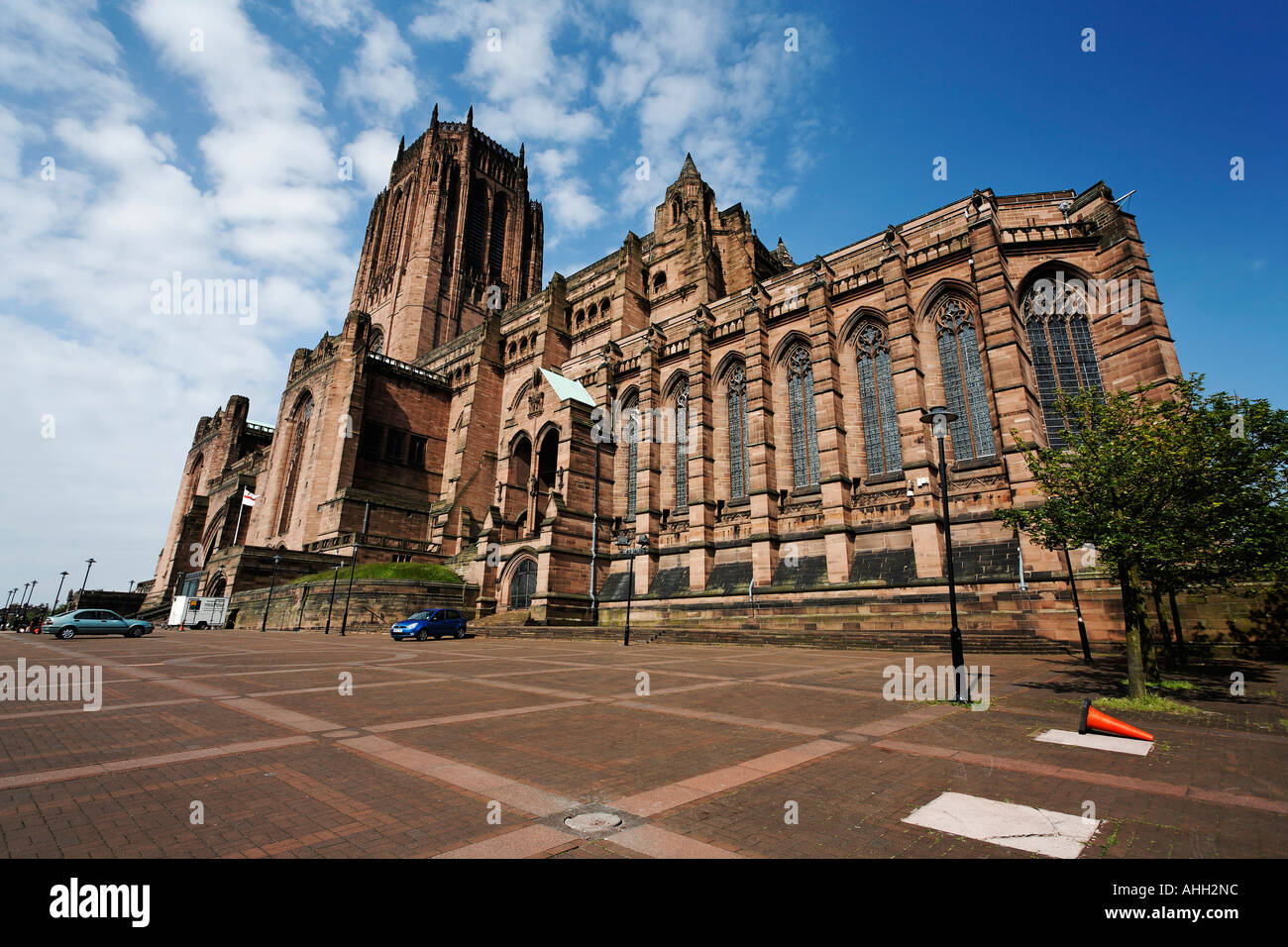 Liverpool Cathedral - one of the great buildings of the world - length ...