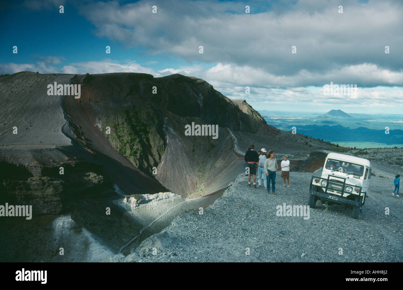 Mount tarawera volcano hi-res stock photography and images - Alamy