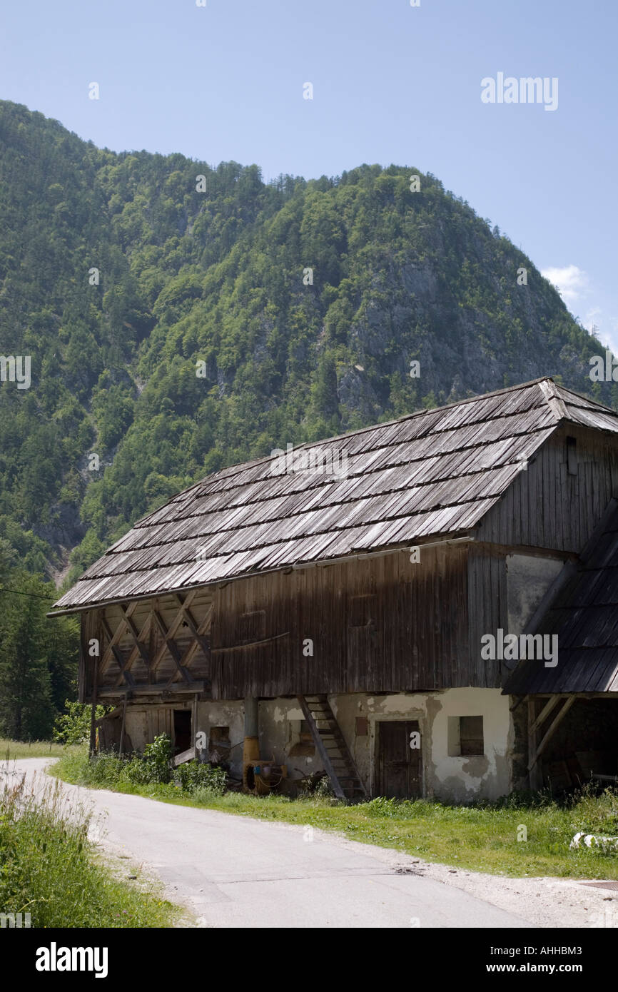 Traditional slovenian barn house hi-res stock photography and images ...