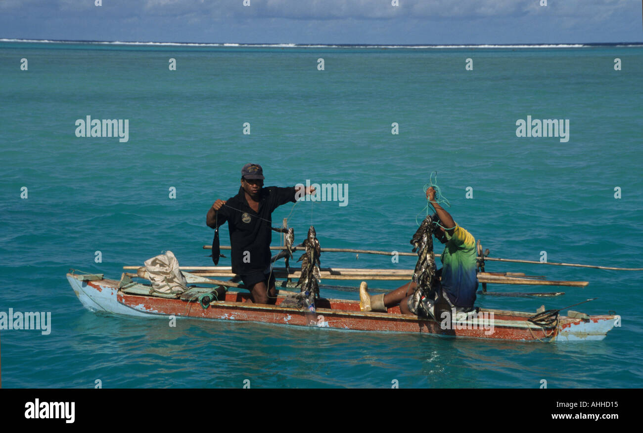 Outrigger canoe cook islands hi-res stock photography and images - Alamy