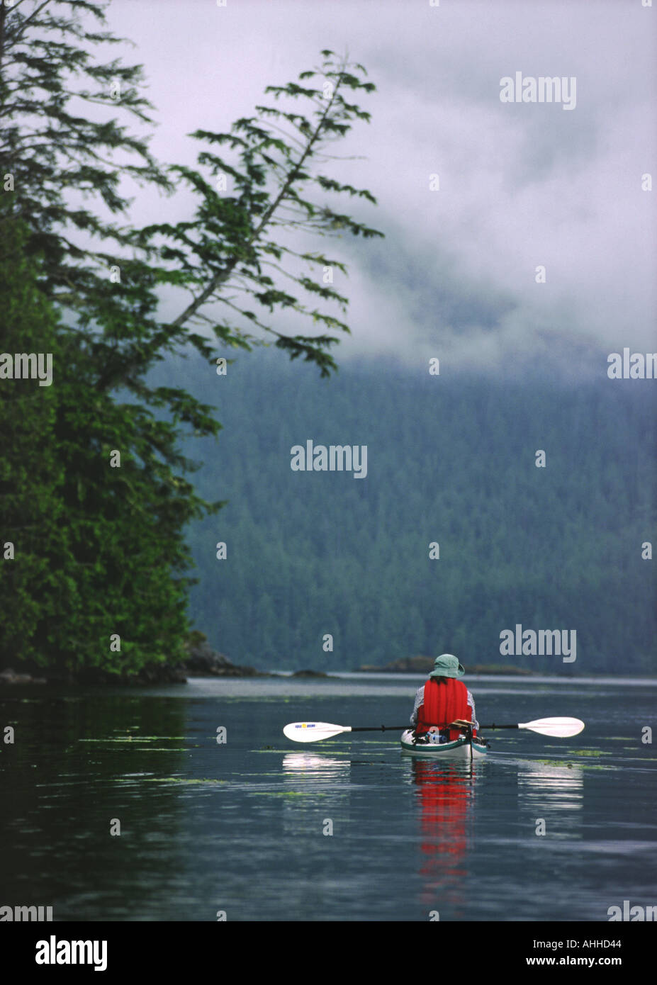Drifting in a sea kayak Stock Photo - Alamy
