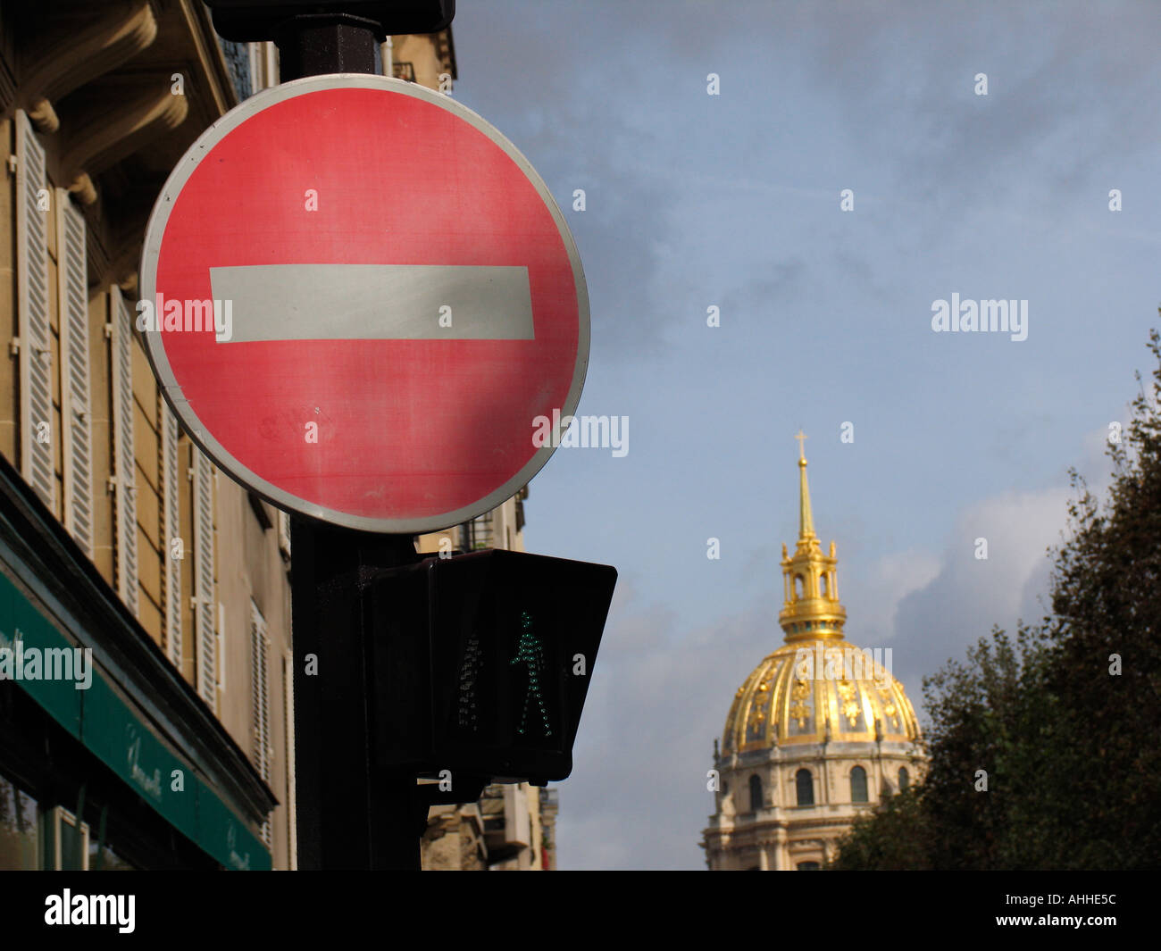 Do not enter traffic sign and pedestrian walk light with Dome Church ...