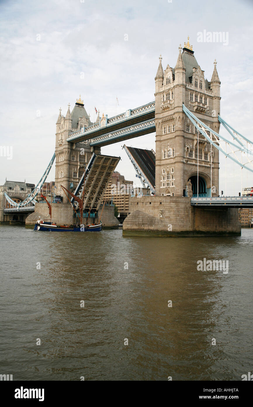 Raising Tower Bridge, London, England Stock Photo - Alamy