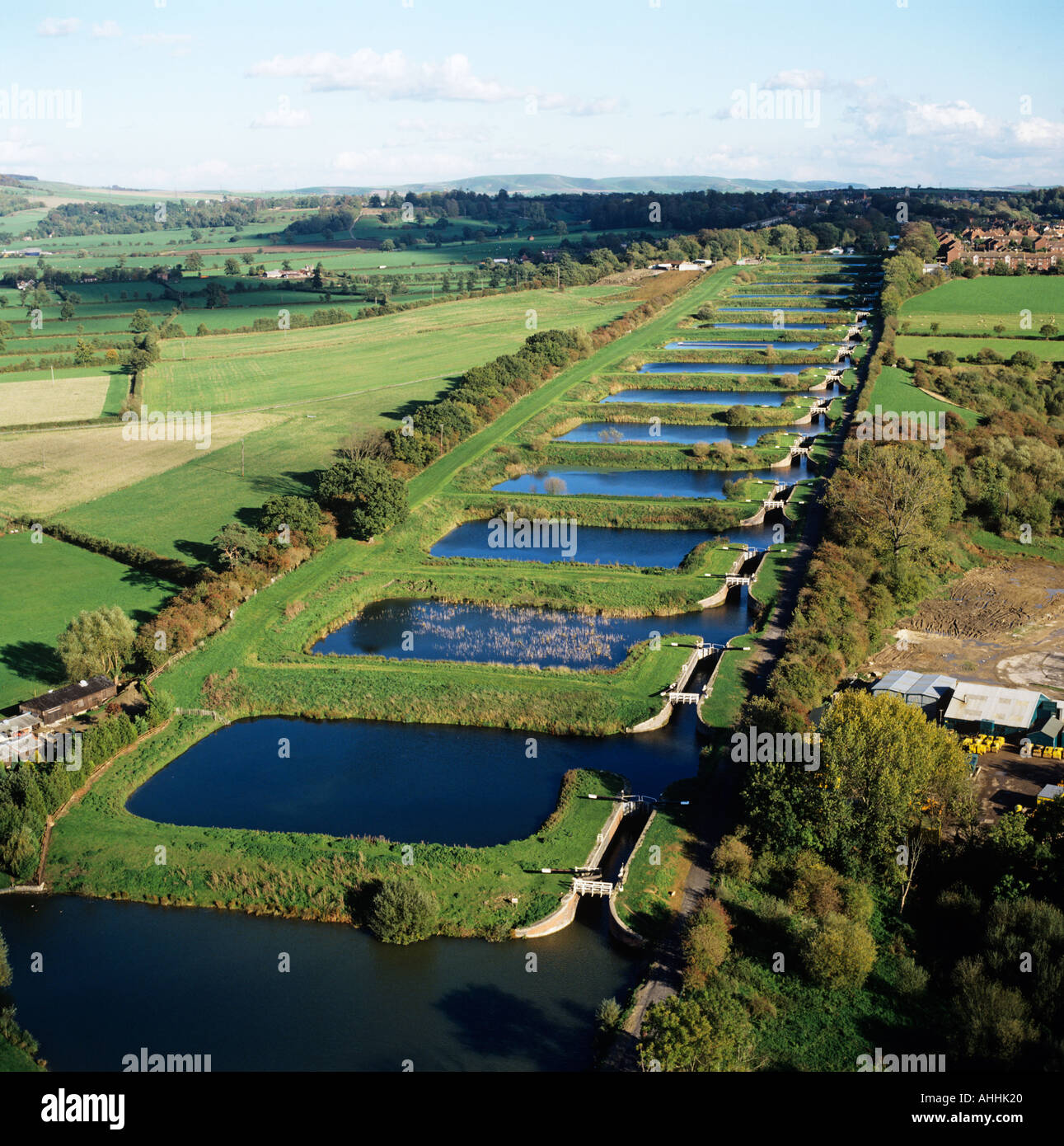 Kennet and avon canal aerial hi-res stock photography and images - Alamy