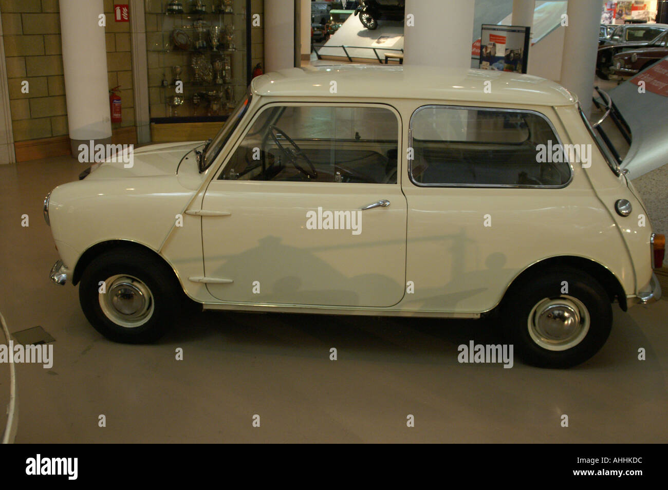 1959 Morris Mini minor BMC Sir Alec Issigonis 4 cylinder 848cc 34bhp ...