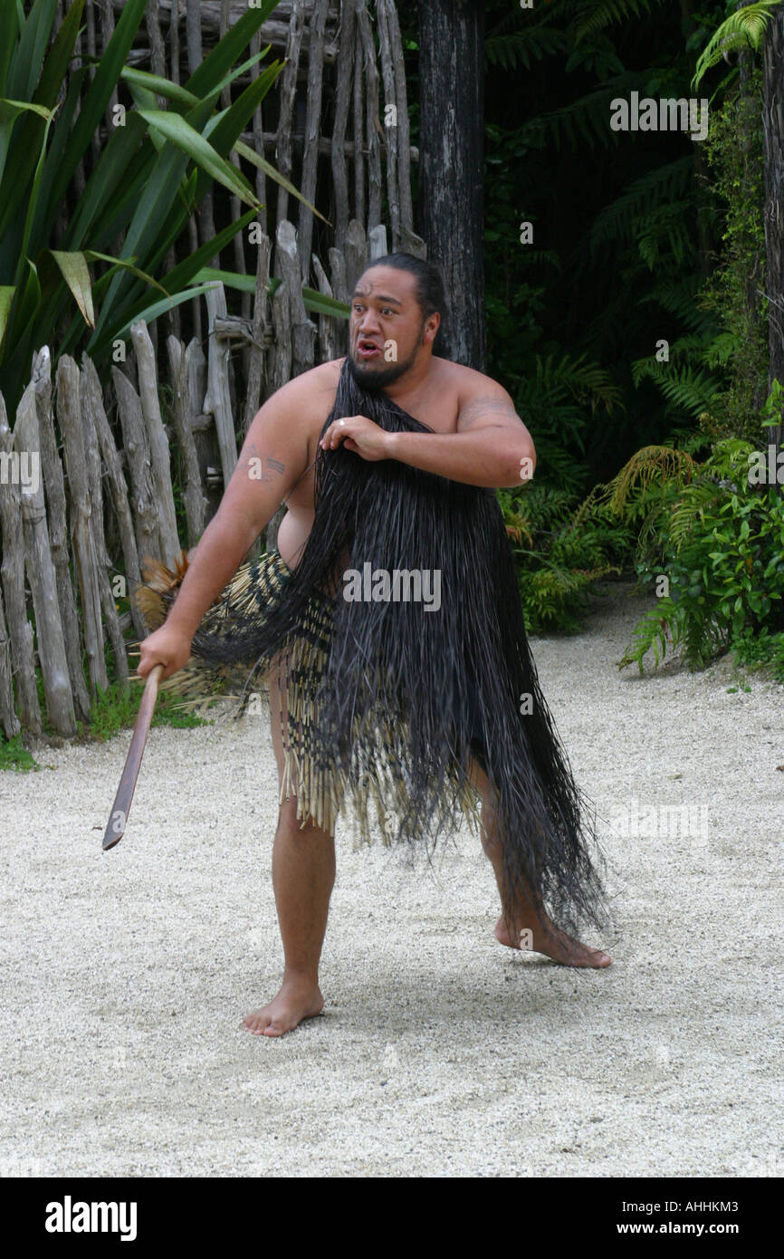 Strong maori male hi-res stock photography and images - Alamy