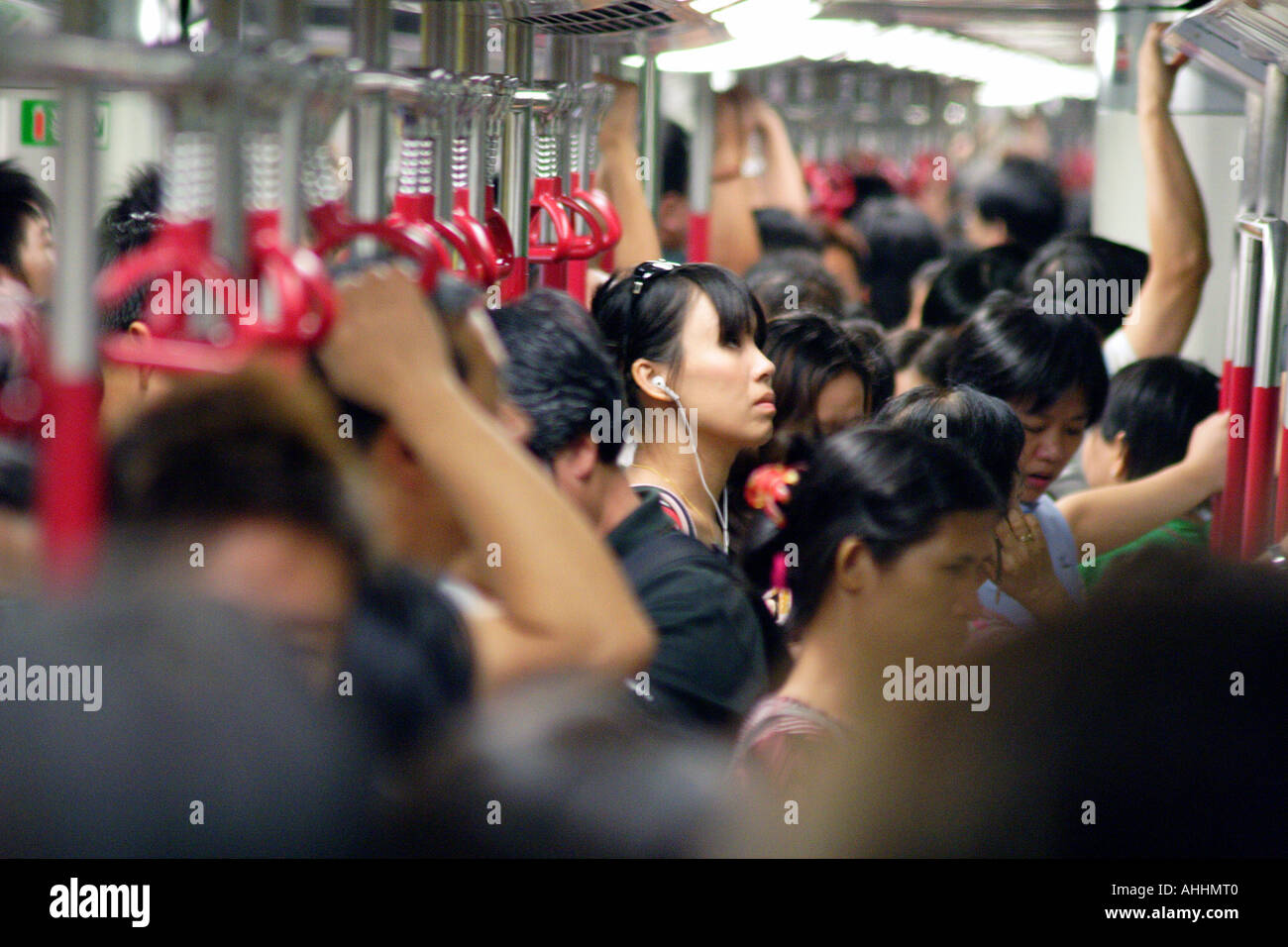 Subway car crowd hi-res stock photography and images - Alamy