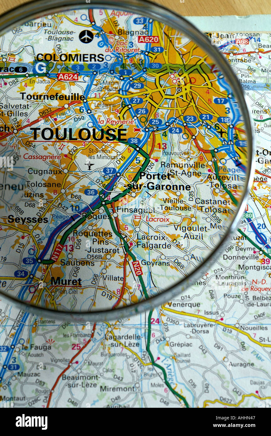 Toulouse france on map hi-res stock photography and images - Alamy
