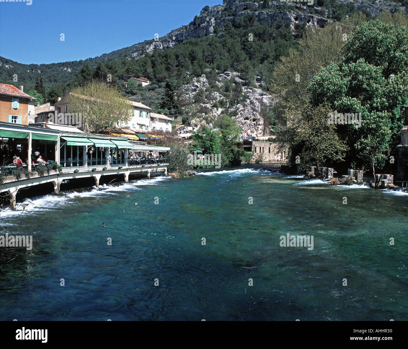 The River Sorgue at Fontaine de Vaucluse Stock Photo - Alamy