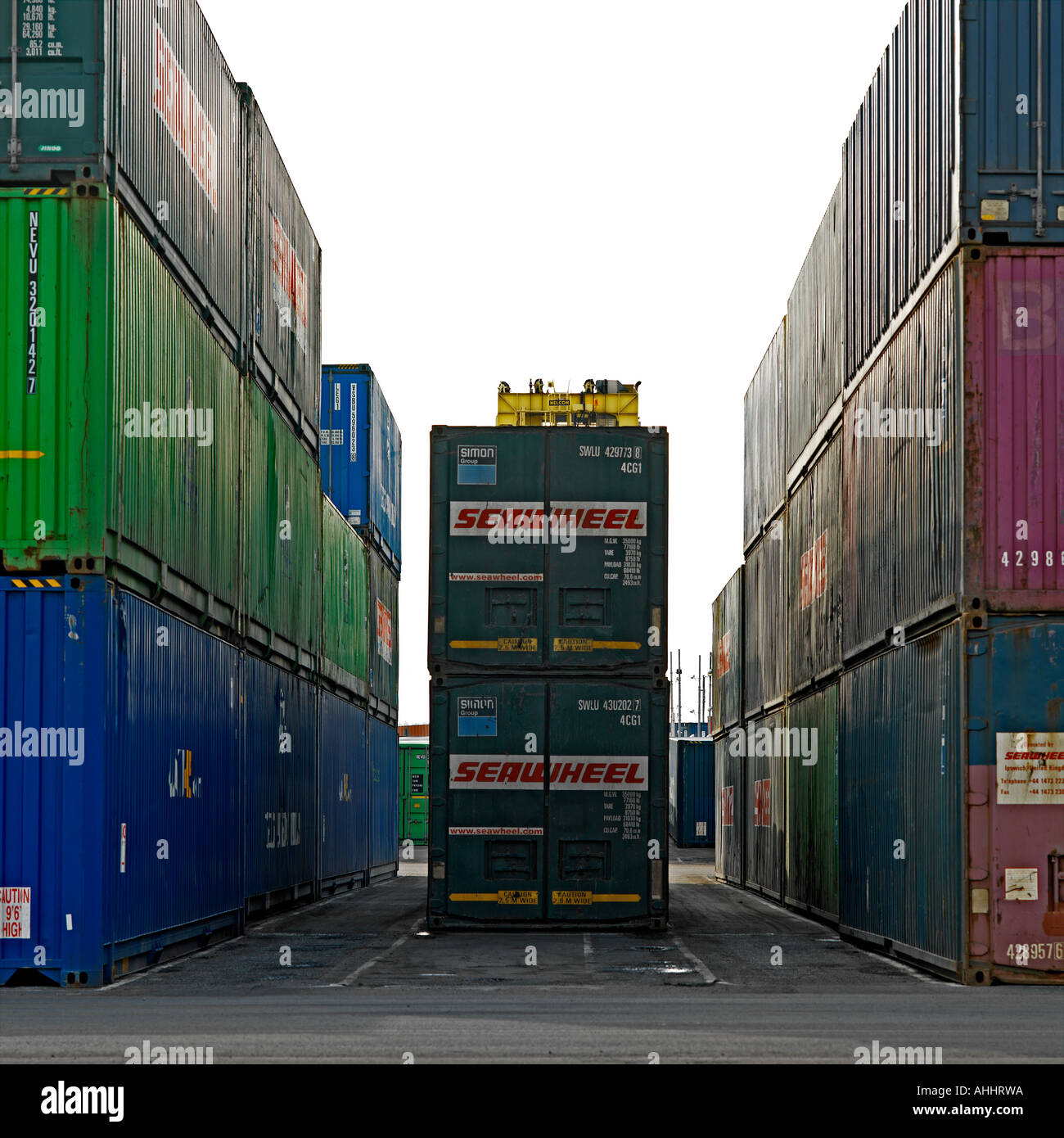 We deliver dockside hi-res stock photography and images - Alamy