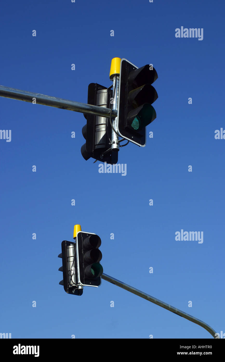 Sets of traffic lights hi-res stock photography and images - Alamy