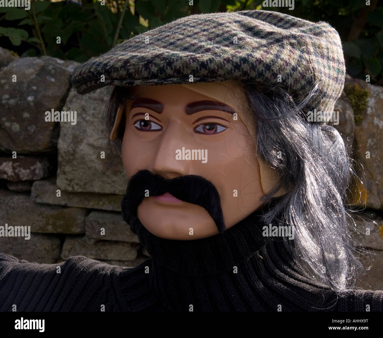 traditional derbyshire straw man portrait detail Stock Photo - Alamy