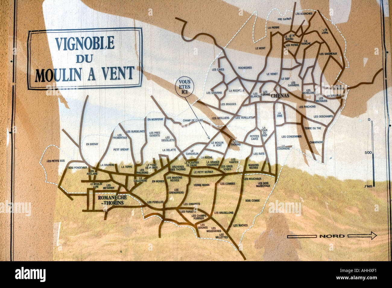 Beaujolais wine growing map hi-res stock photography and images - Alamy