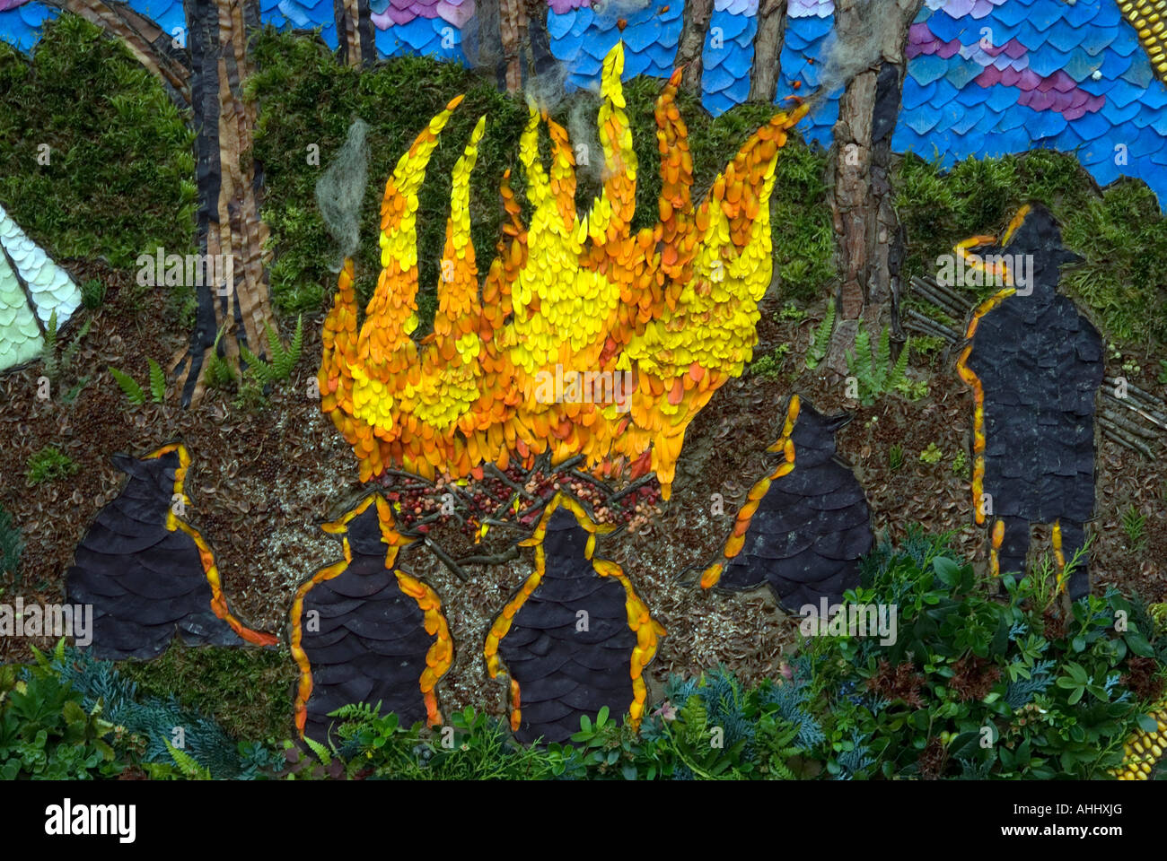 scouts around the camp fire Stock Photo - Alamy