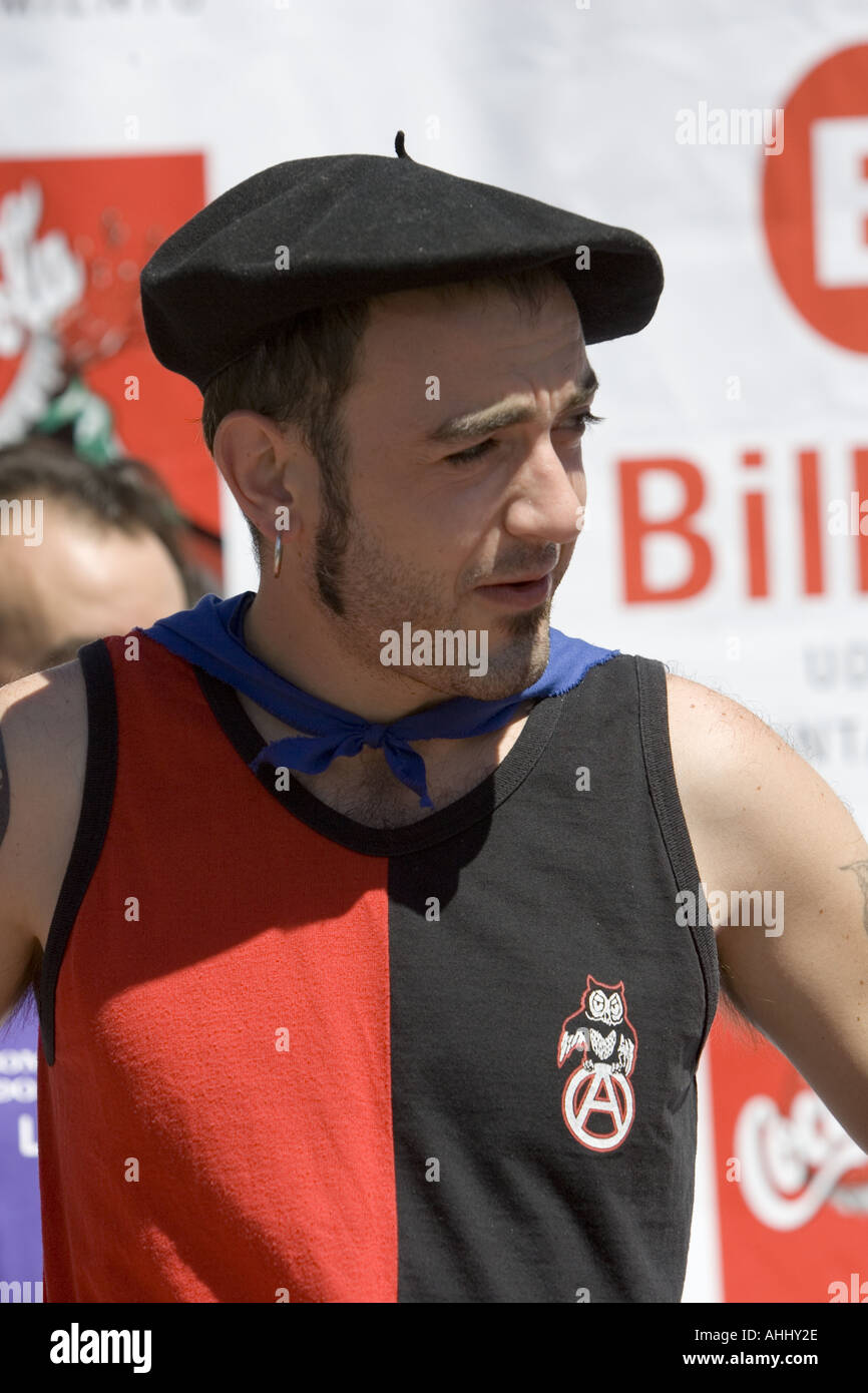 Basque Beret How To Wear at Sophie Clarkson blog