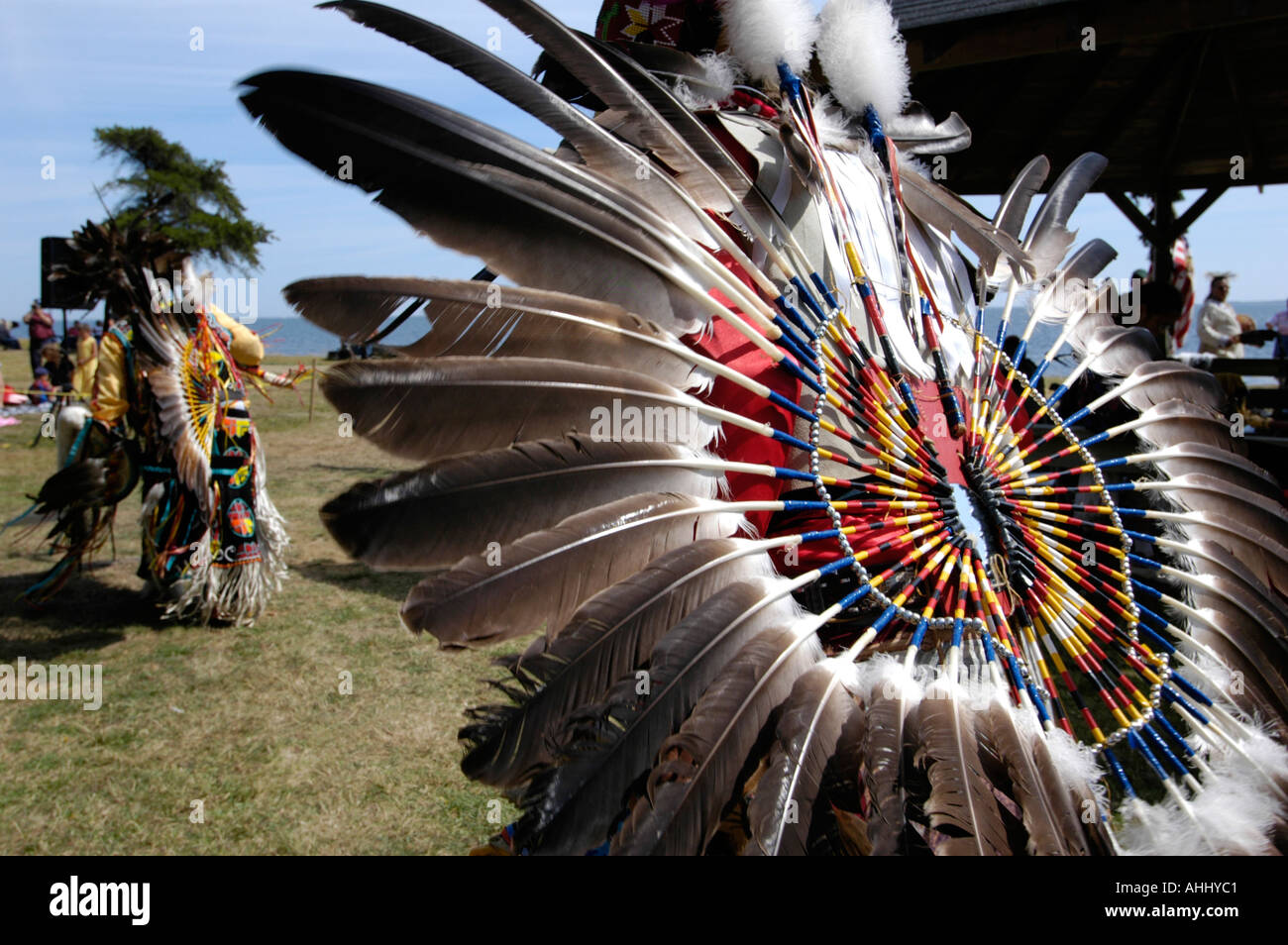 Native american deer skin hi-res stock photography and images - Alamy