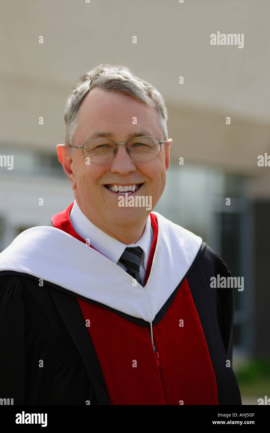 Senior professors hi-res stock photography and images - Alamy