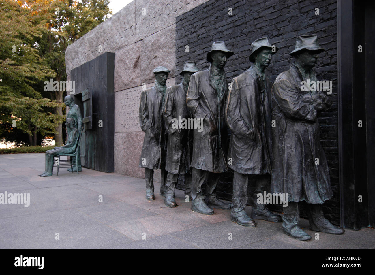 "Breadline" sculpture by George Segal in the FDR Memorial in Washington ...