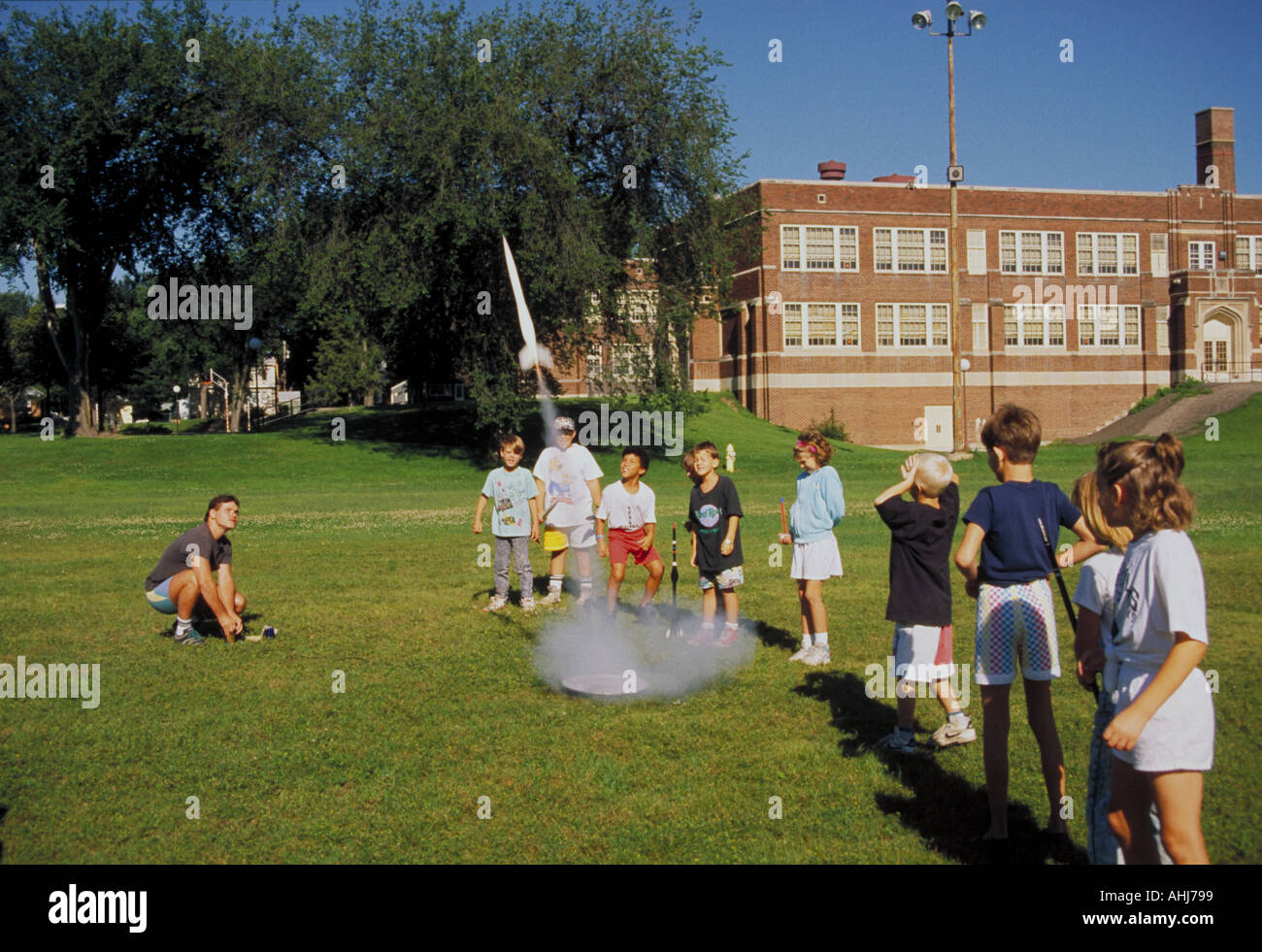 Grade school project hi-res stock photography and images - Alamy