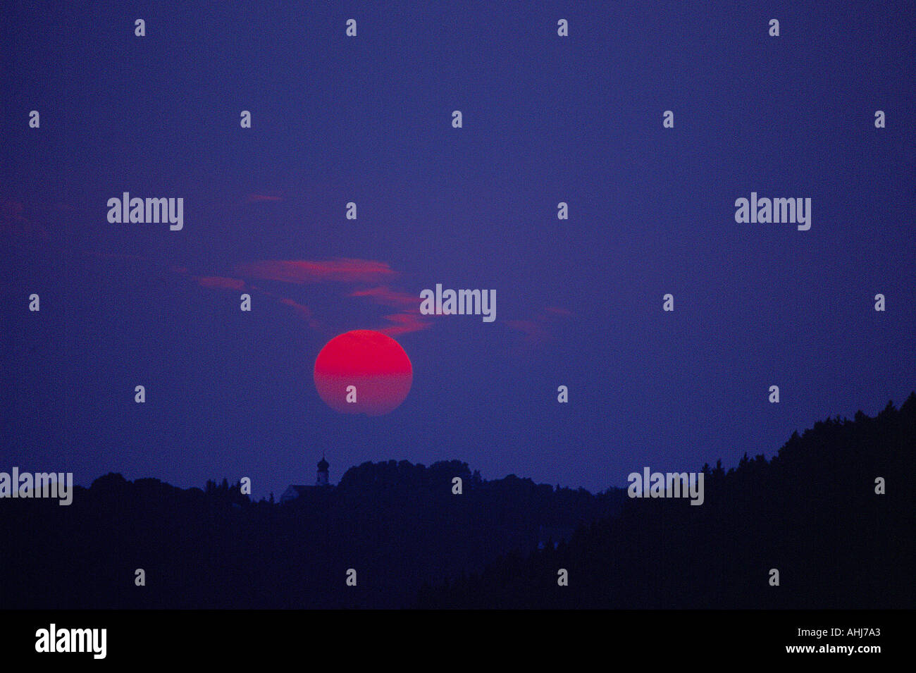 Fireball setting hi-res stock photography and images - Alamy