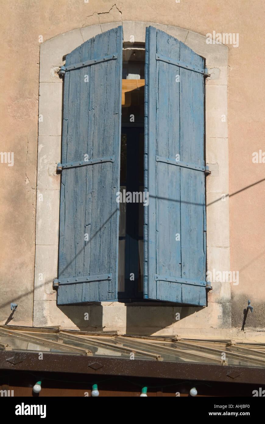 Powder blue shutters hi-res stock photography and images - Alamy