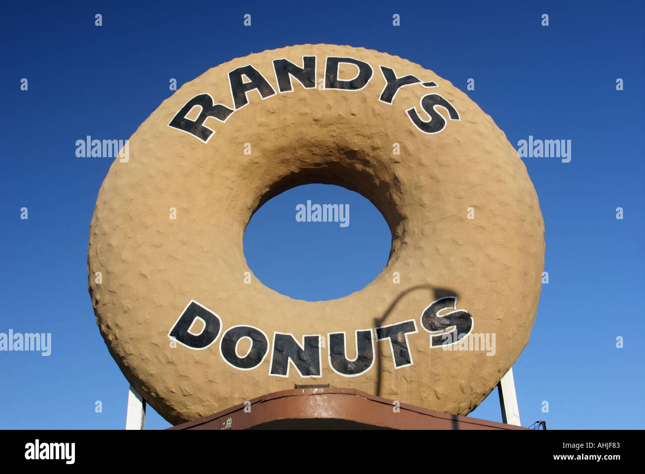 Randy's Donuts Los Angeles Stock Photo - Alamy