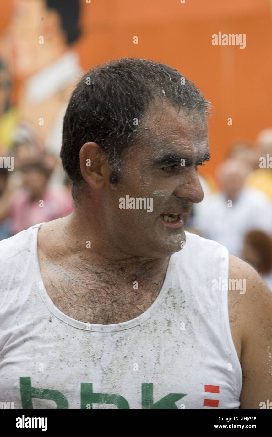 Basque strong man games hi-res stock photography and images - Alamy