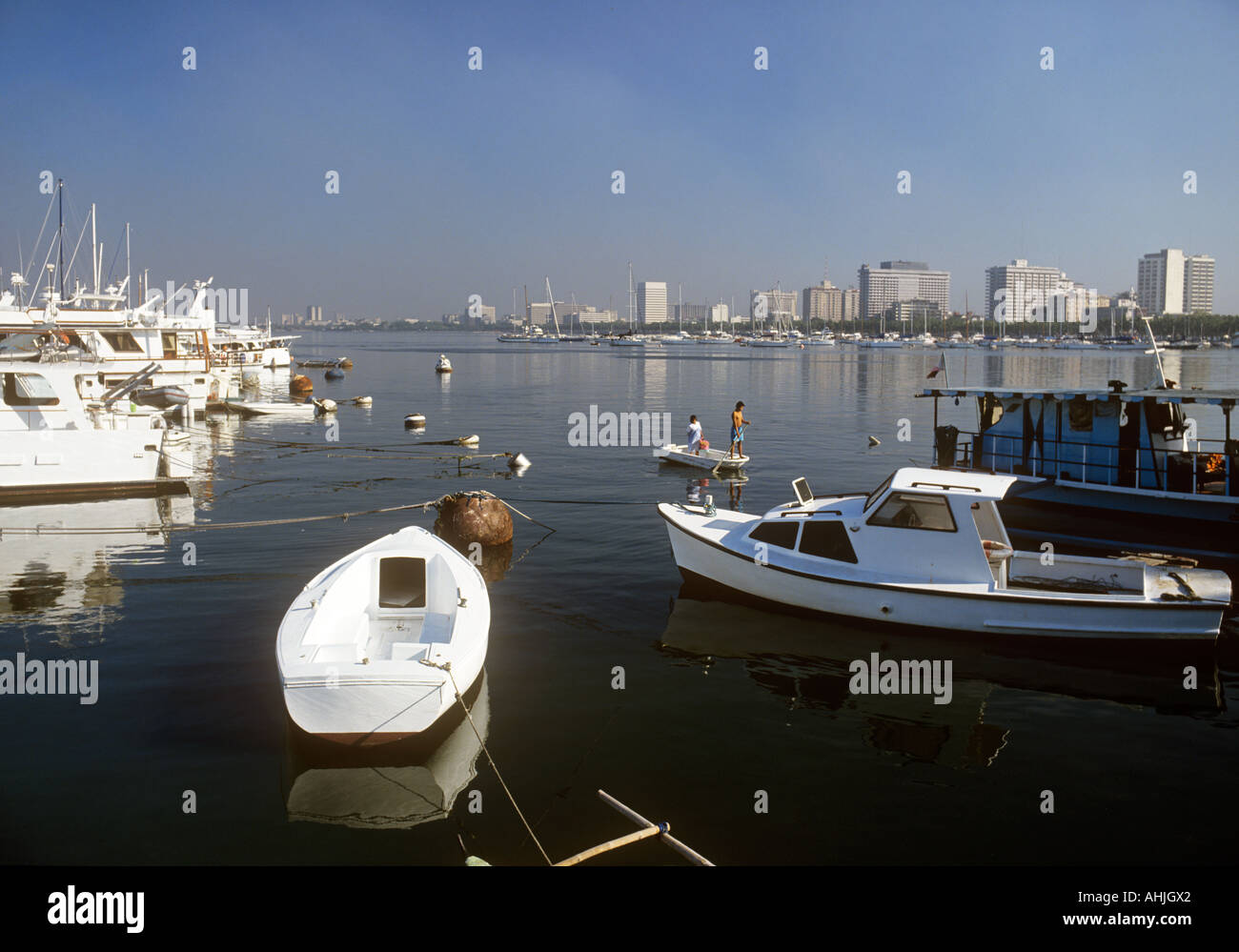 Manila Bay, Manila, Philippines Stock Photo - Alamy