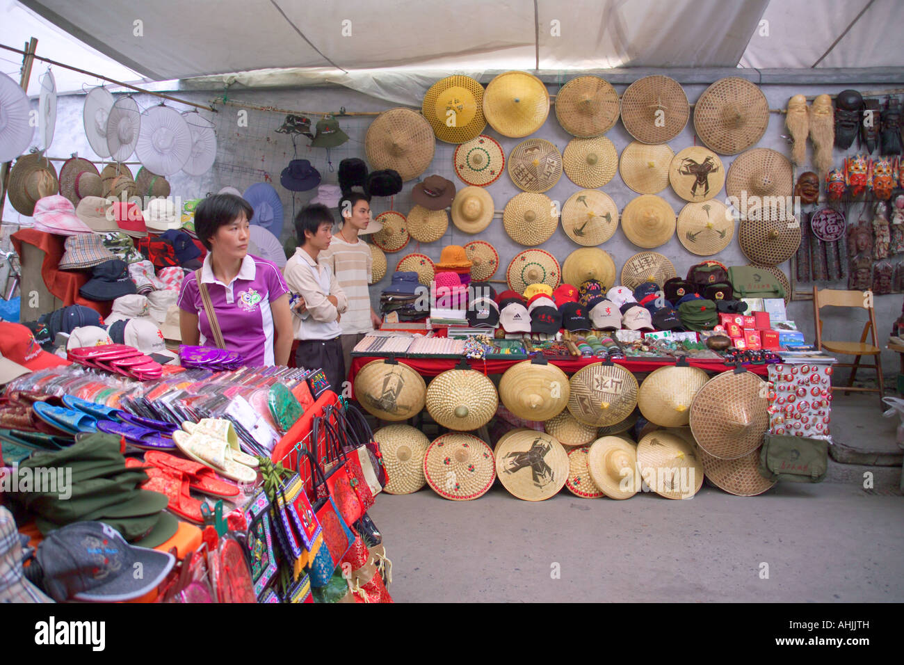 hat stall in Chinese market Stock Photo - Alamy