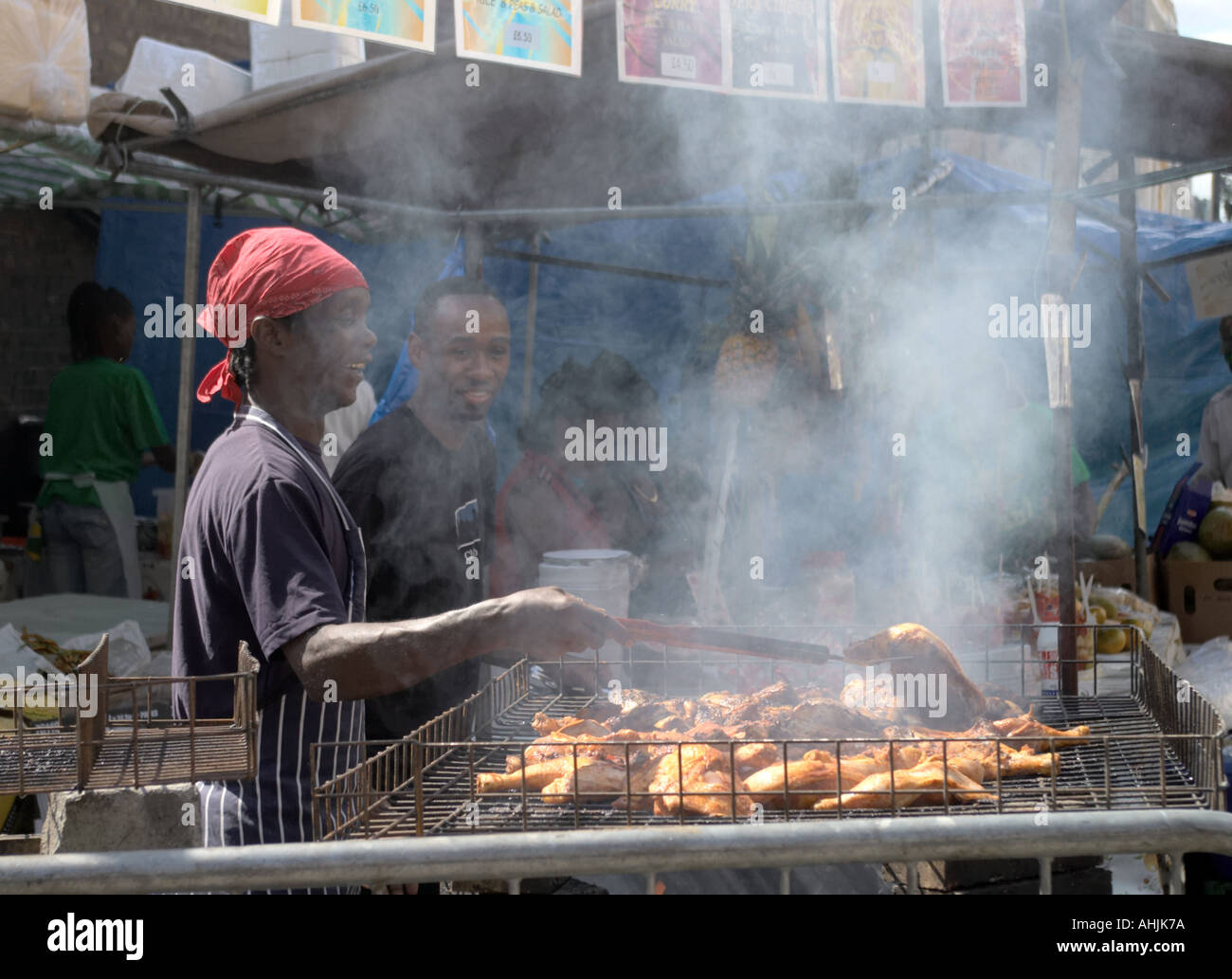 Bbqing hi-res stock photography and images - Alamy