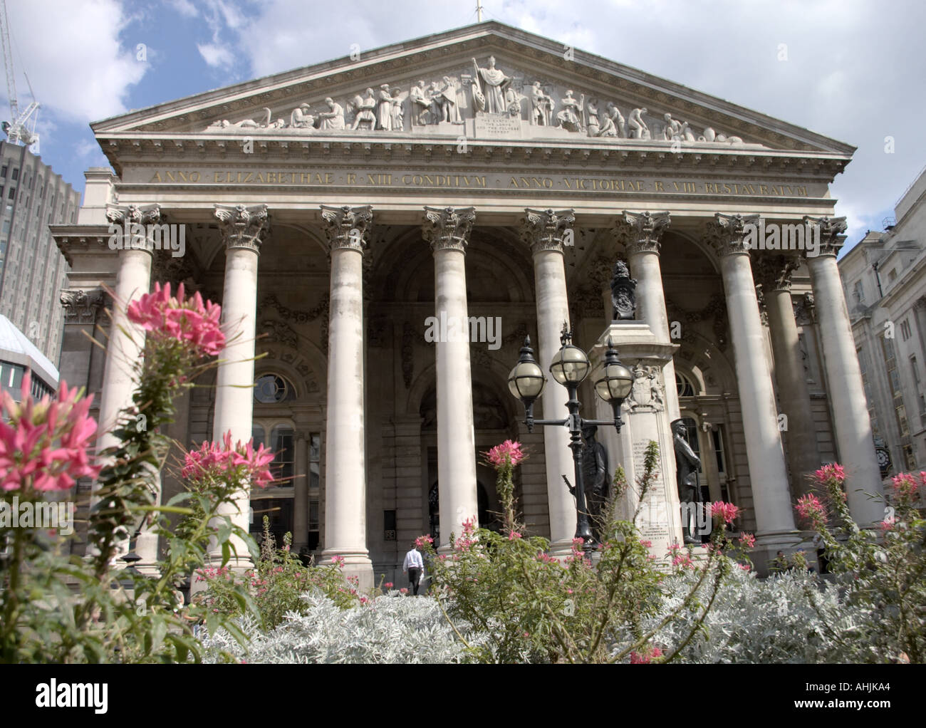 Royal exchange building hi-res stock photography and images - Alamy
