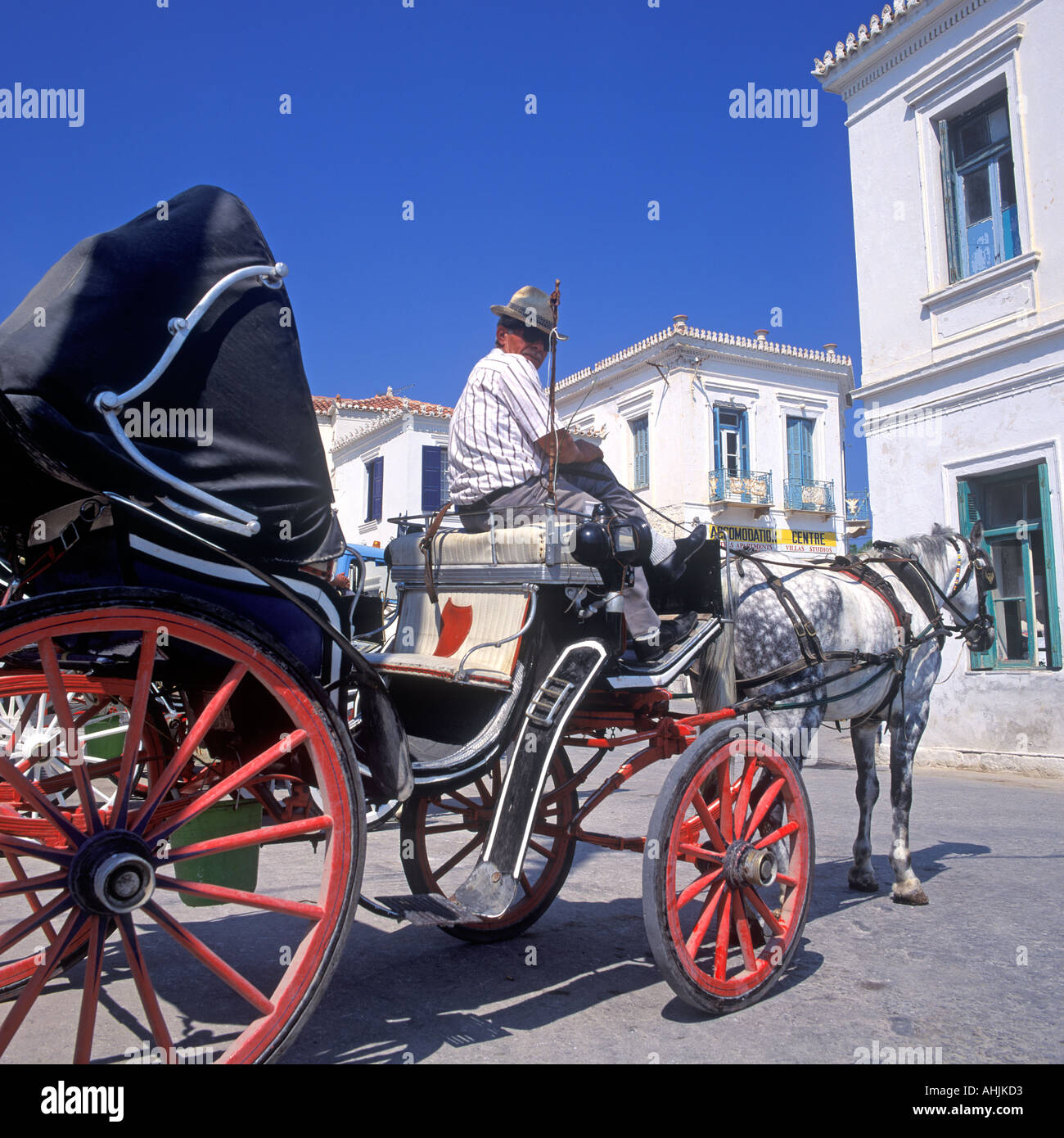 Horse drawn carriage spetses hi-res stock photography and images - Alamy
