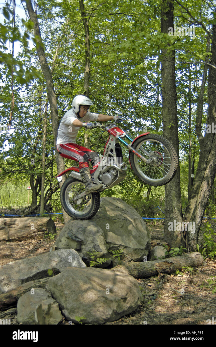 P25 072 Motorcycle Observed Trials, Young Japanese Man Goes Over Rocks ...