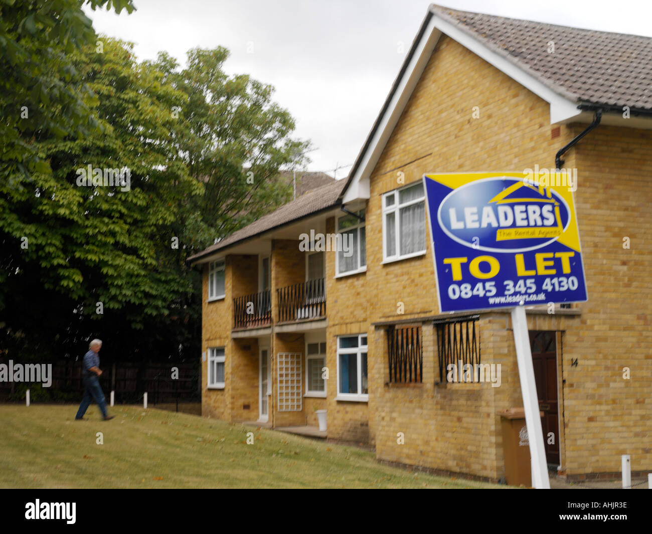 Sutton house in england hi-res stock photography and images - Alamy