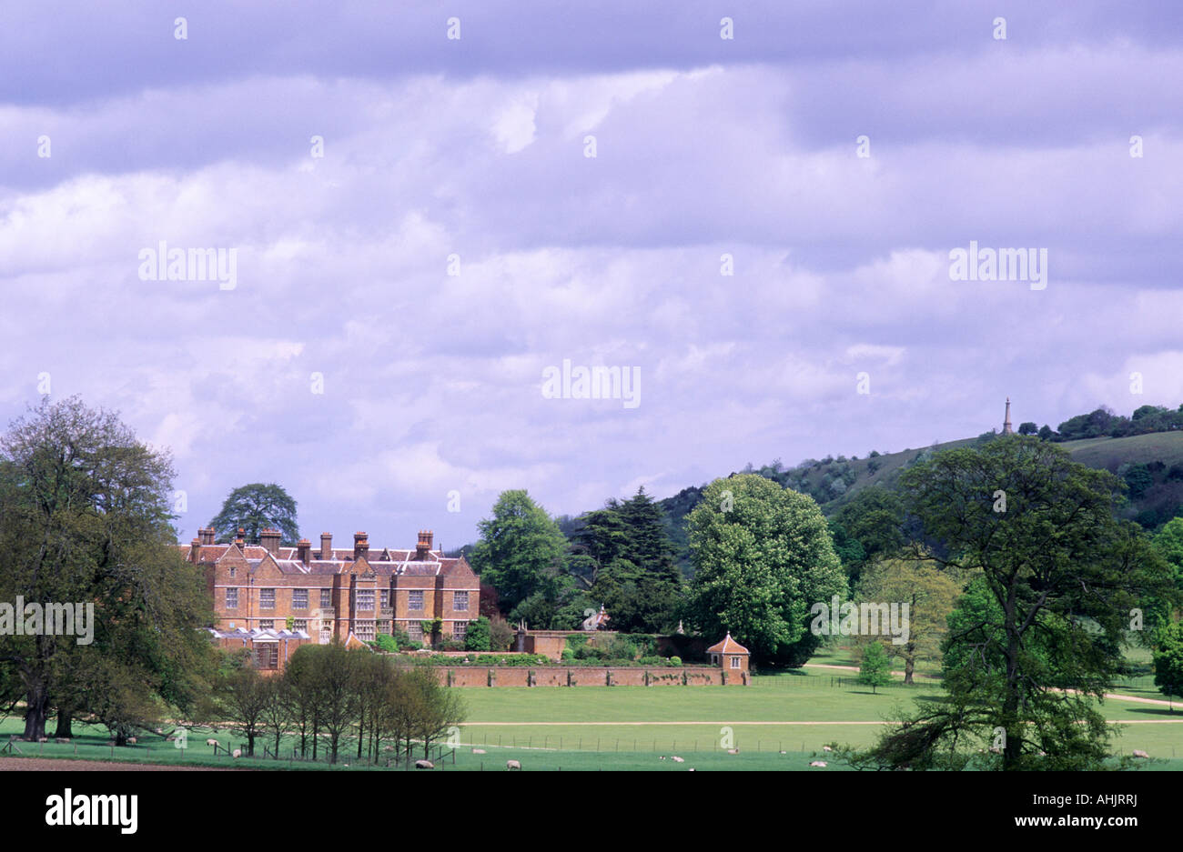 Chequers and Coombe Hill Monument Chilterns Buckinghamshire Bucks ...