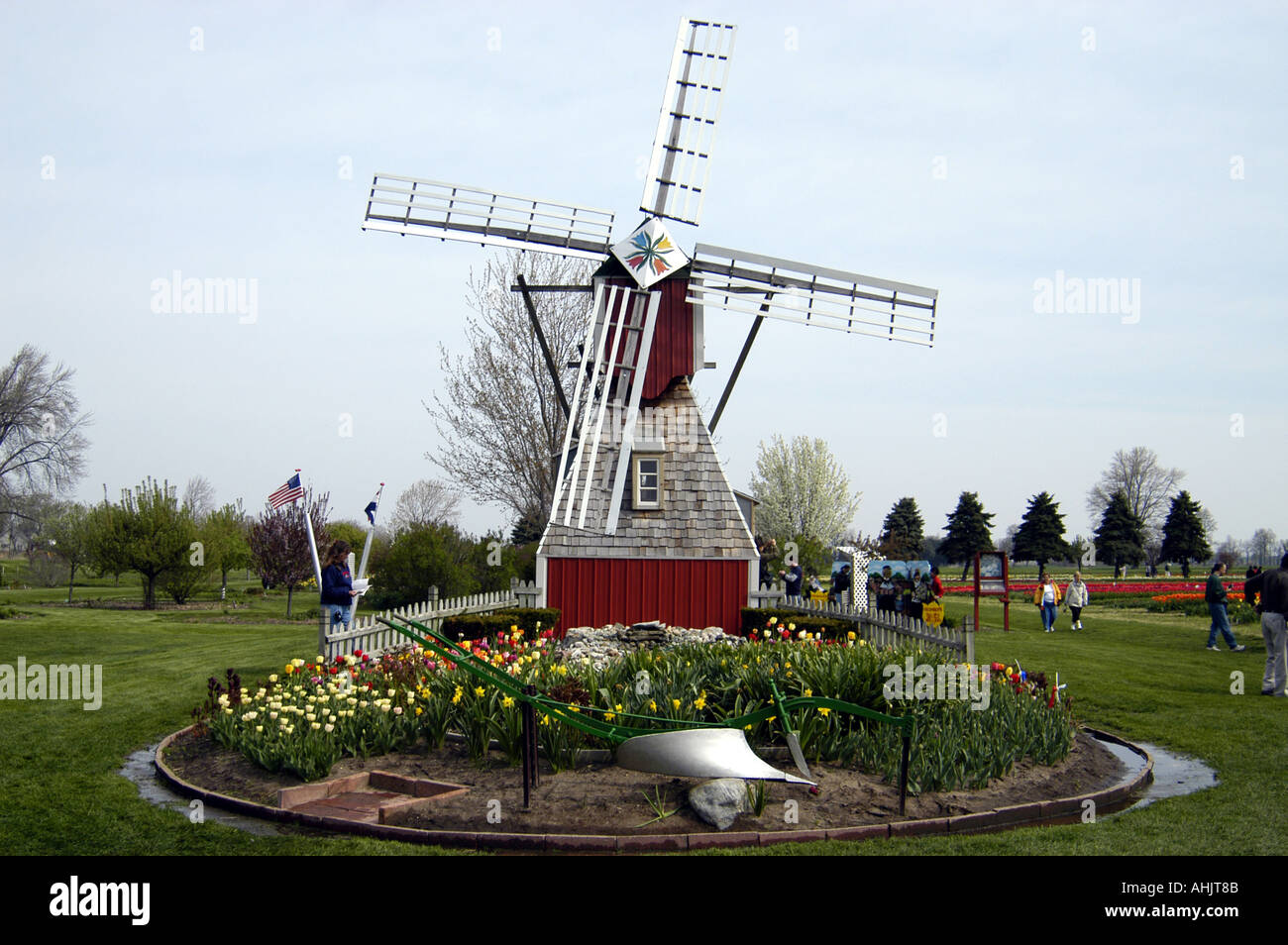 Holland michigan tulip festival windmill hi-res stock photography and ...
