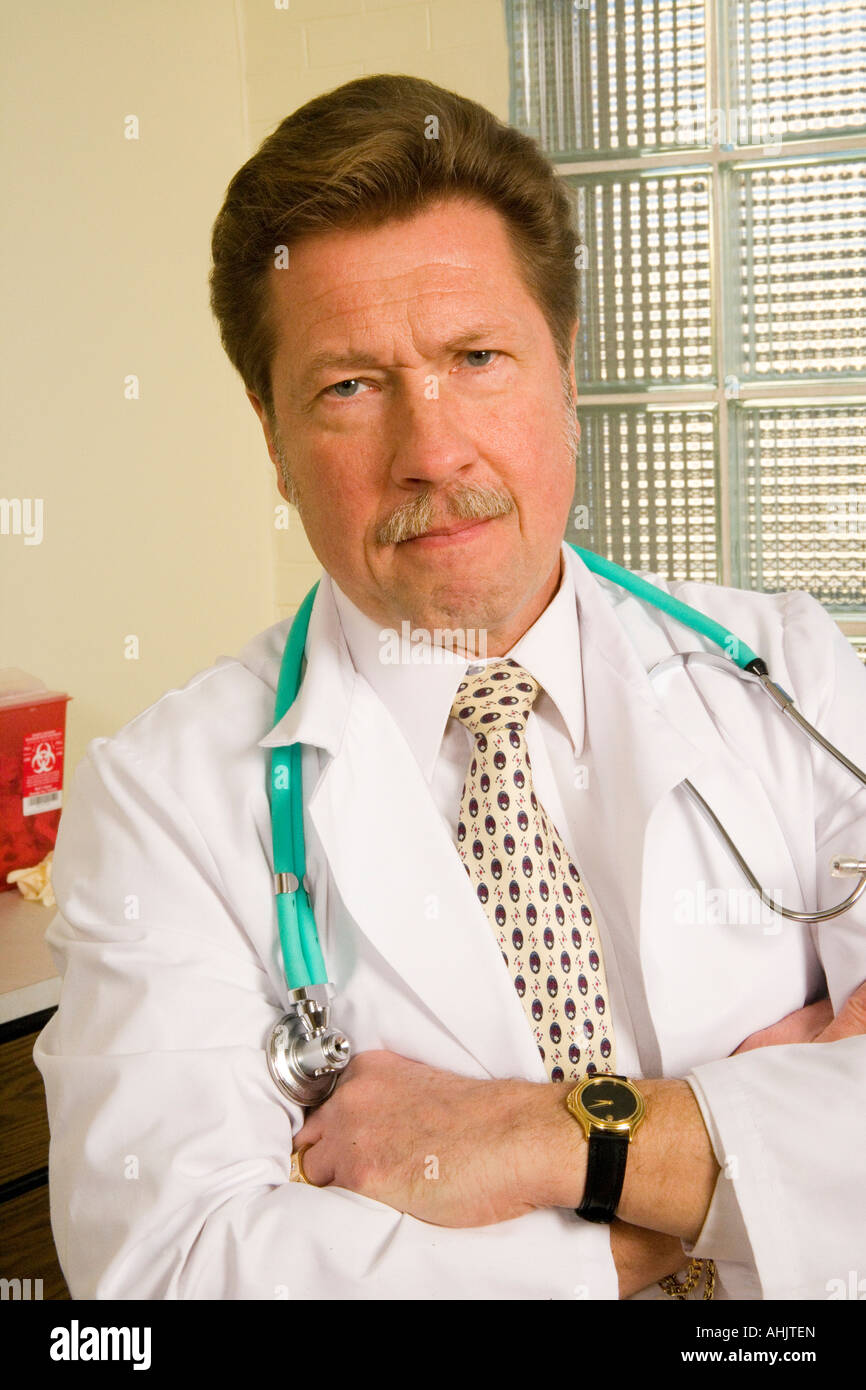 Stern doctor hi-res stock photography and images - Alamy