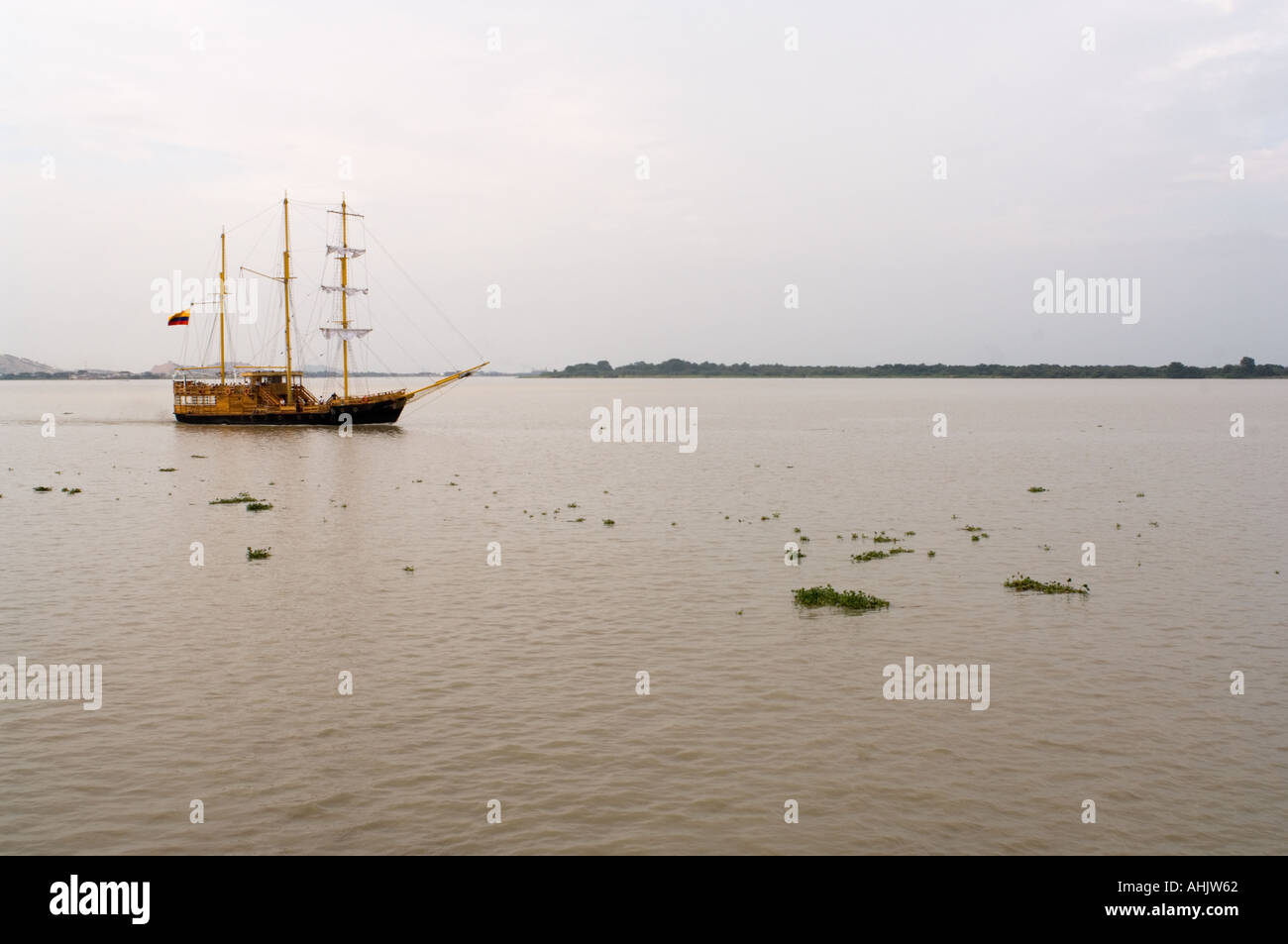 Rio Guayas Guayaquil Ecuador after heavy rain Stock Photo - Alamy