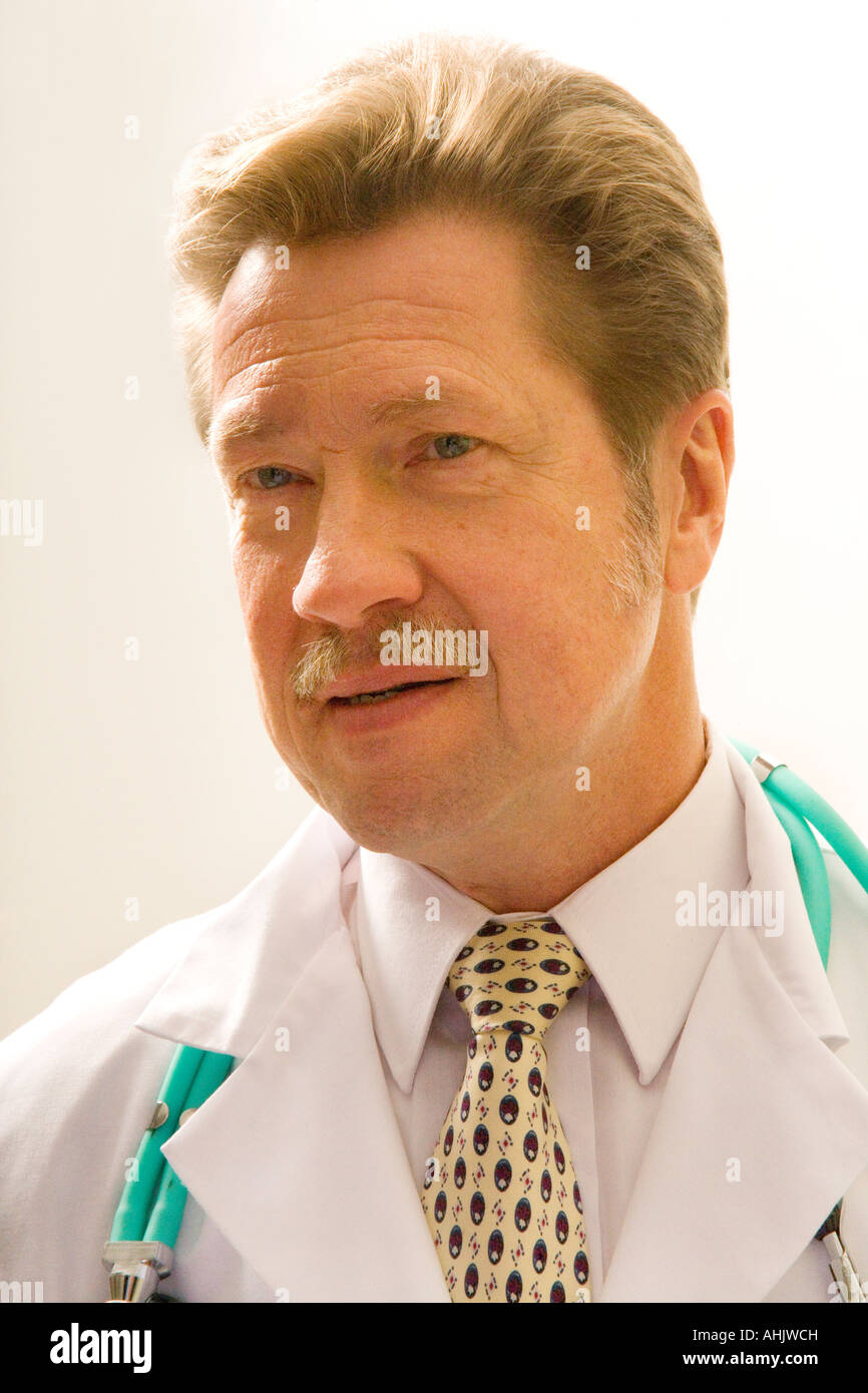Head shot of doctor talking to patient of frame Stock Photo - Alamy