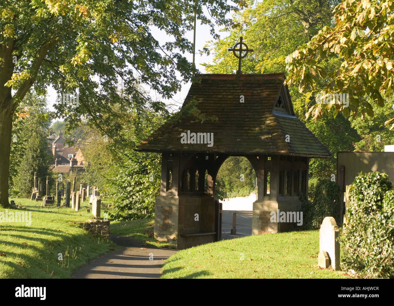 Lychgate hi-res stock photography and images - Alamy